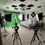 25 Bedroom Gaming Setup Ideas | Jiffy Junk